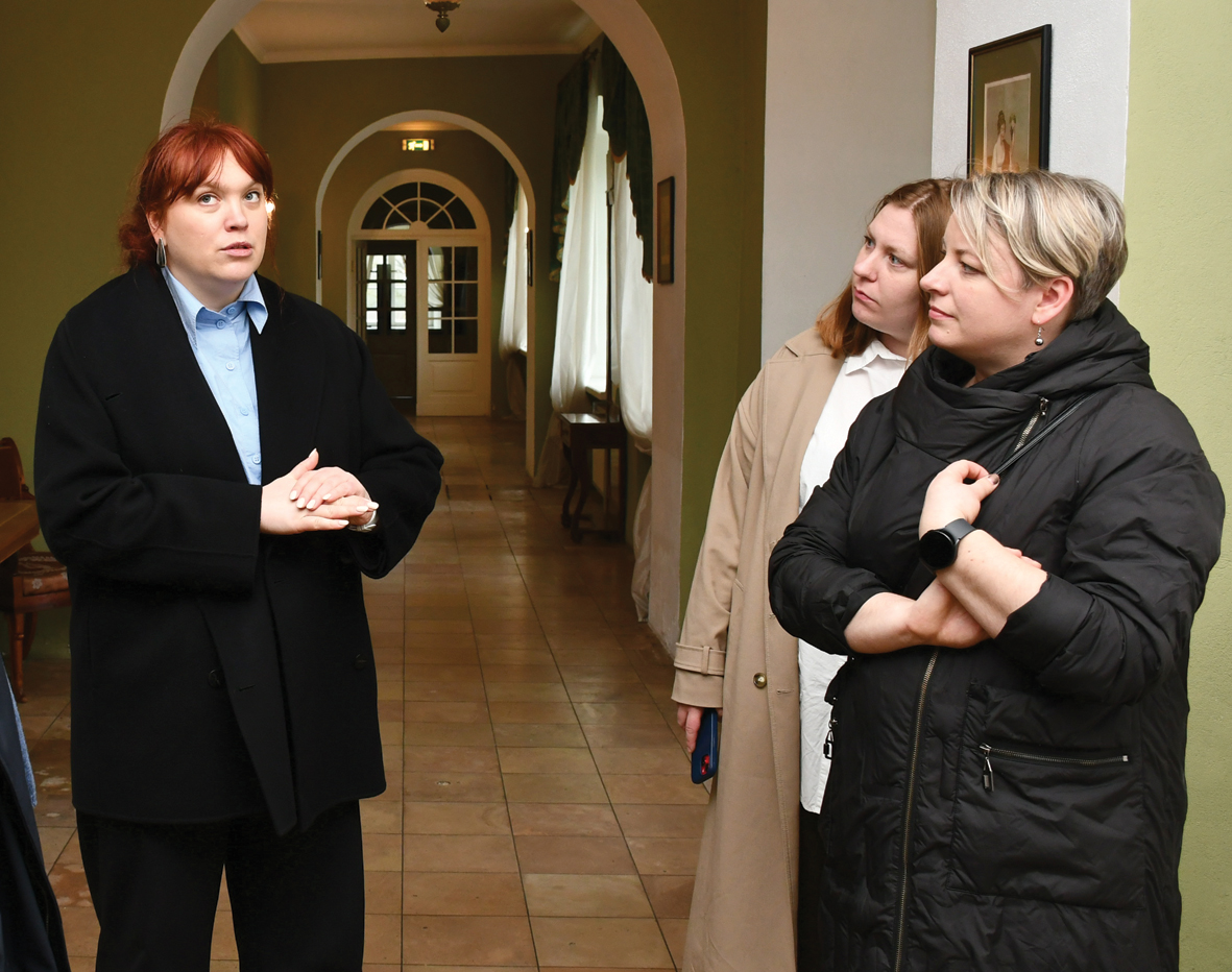 Fantastiska kultūras mantojuma ieleja: Mežotnes pili Rundāles pils ...