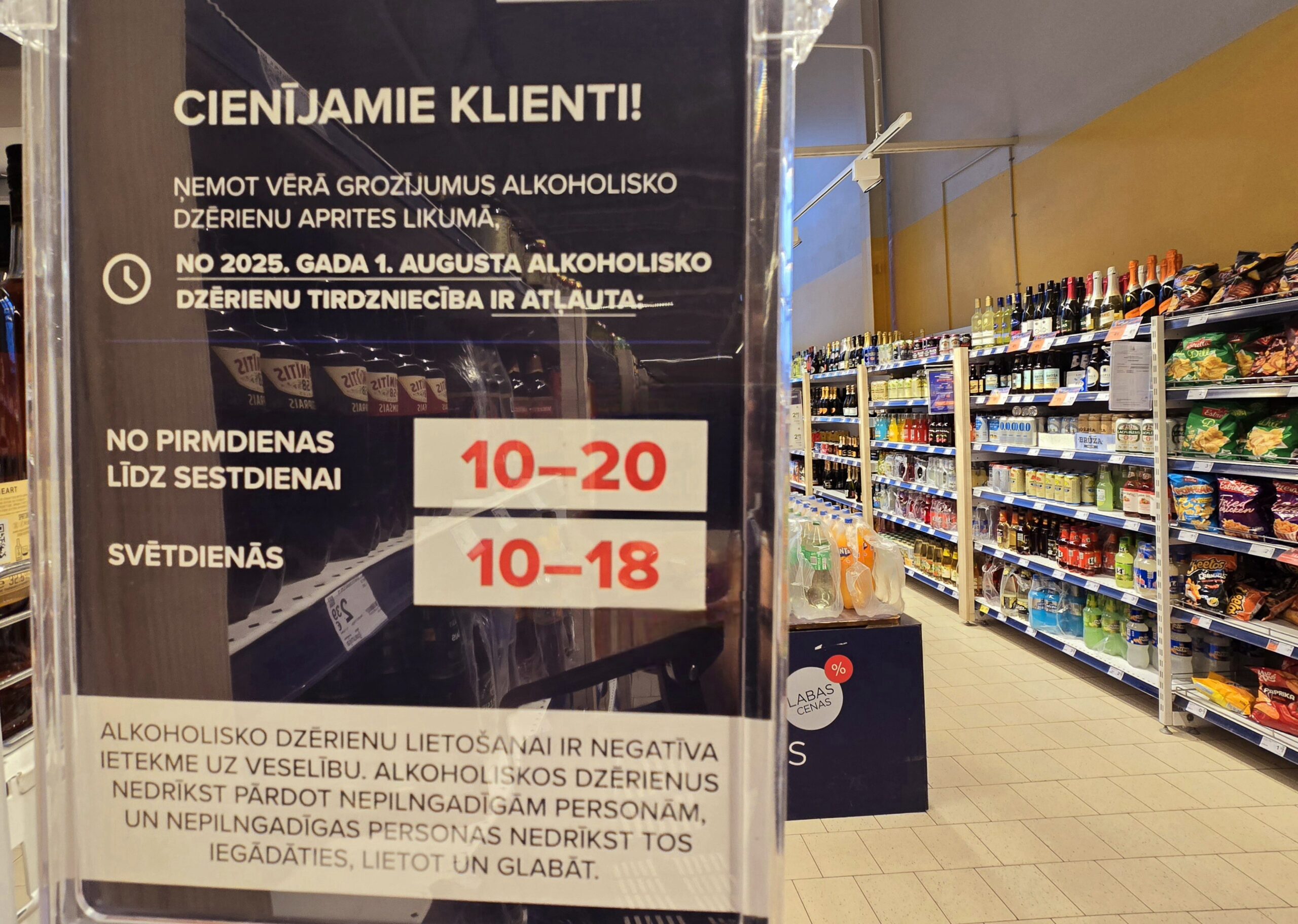 Alkohola tirgošanas ierobežojumu dēļ lielveikali darba laiku nemainīs ...